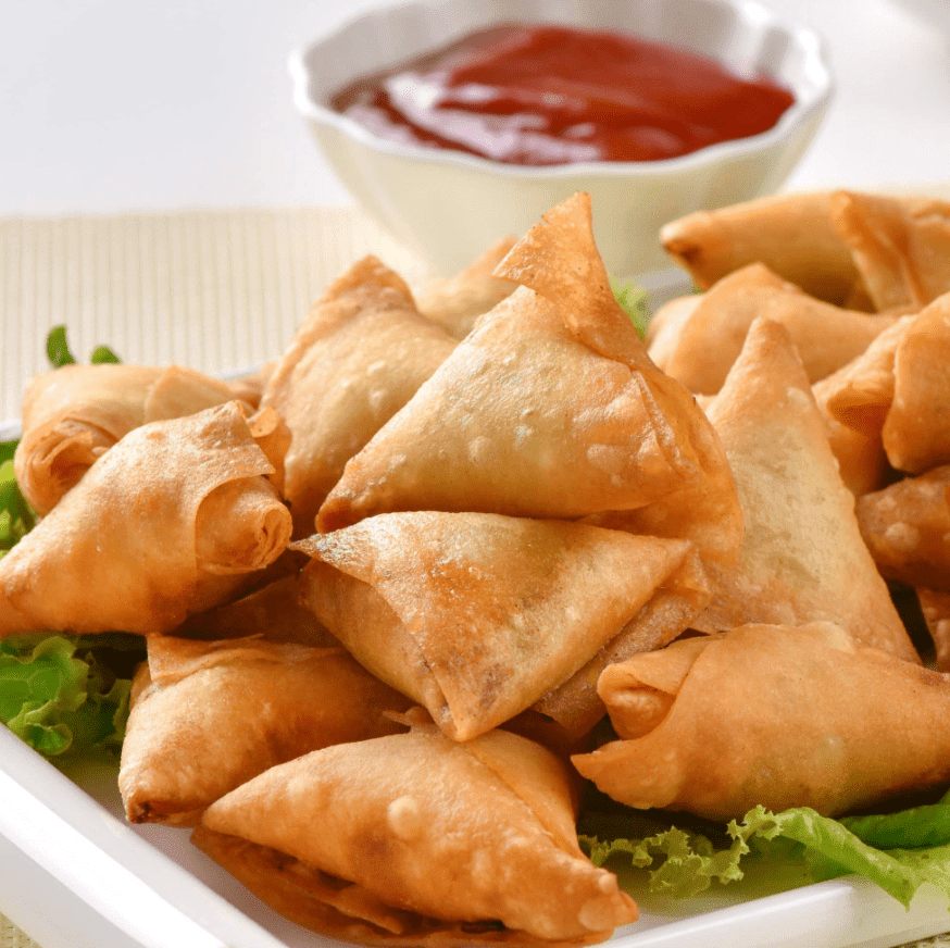 Cocktail Vegetarian Samosas + tomato chutney (V) (Box of 36)