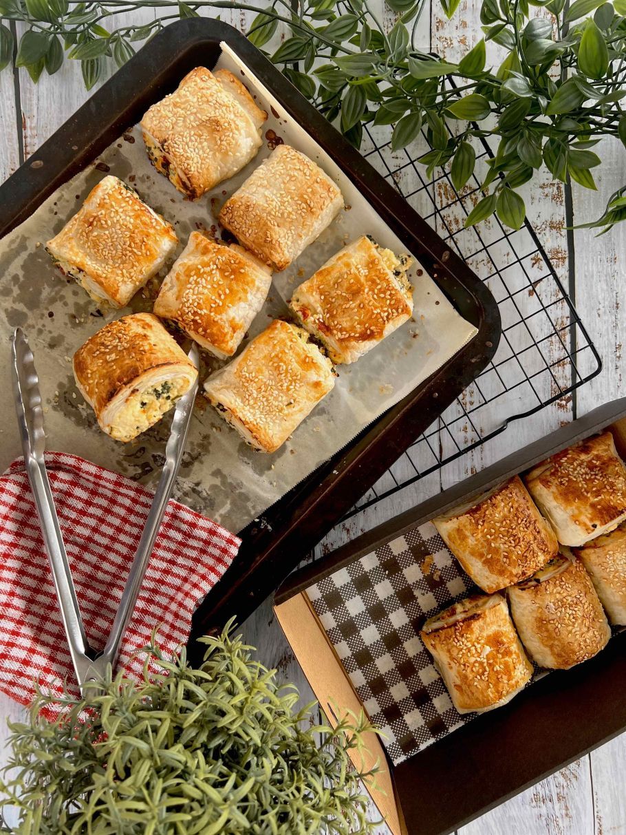 spinach & ricotta rolls