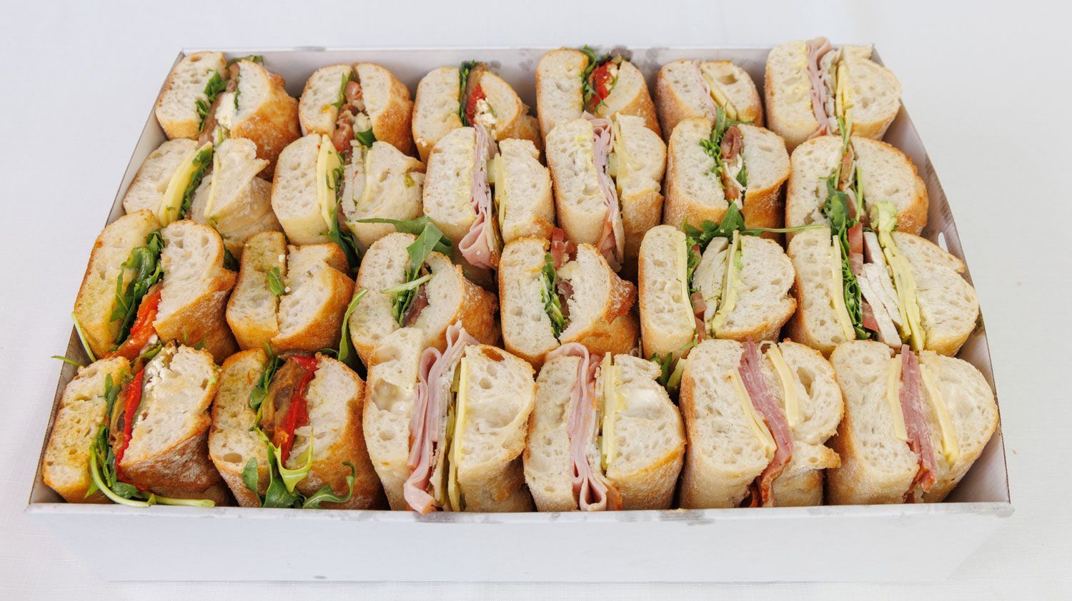 Panini Box (30 Pieces - 15 people)
