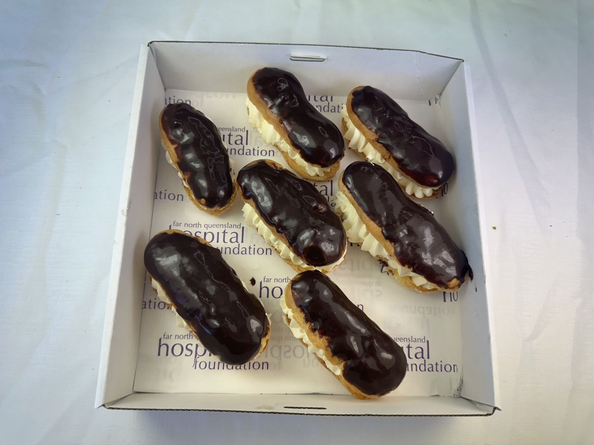 Chantilly Eclairs (1 per Person)