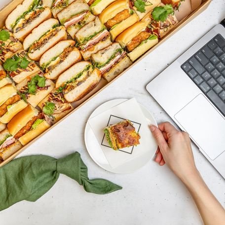 Sandwiches, Rolls & Wraps